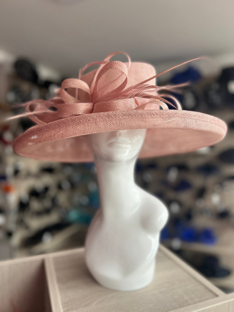 Pale pink wedding hat store