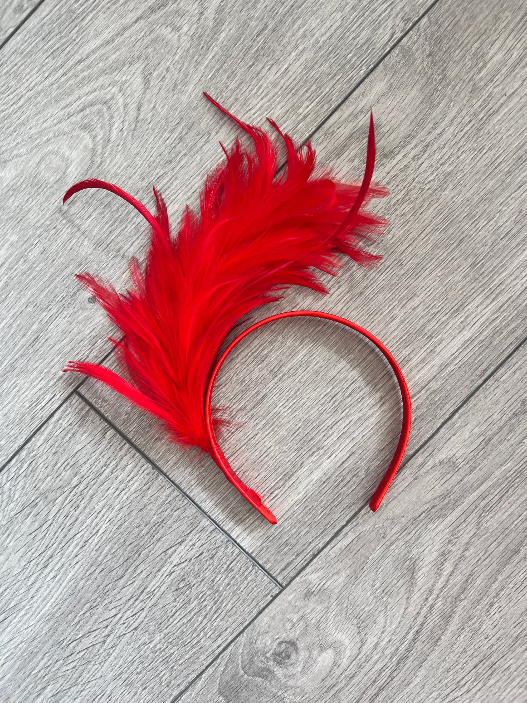 Red Fascinators - Red Hair Fascinators & Red Fascinator Hats