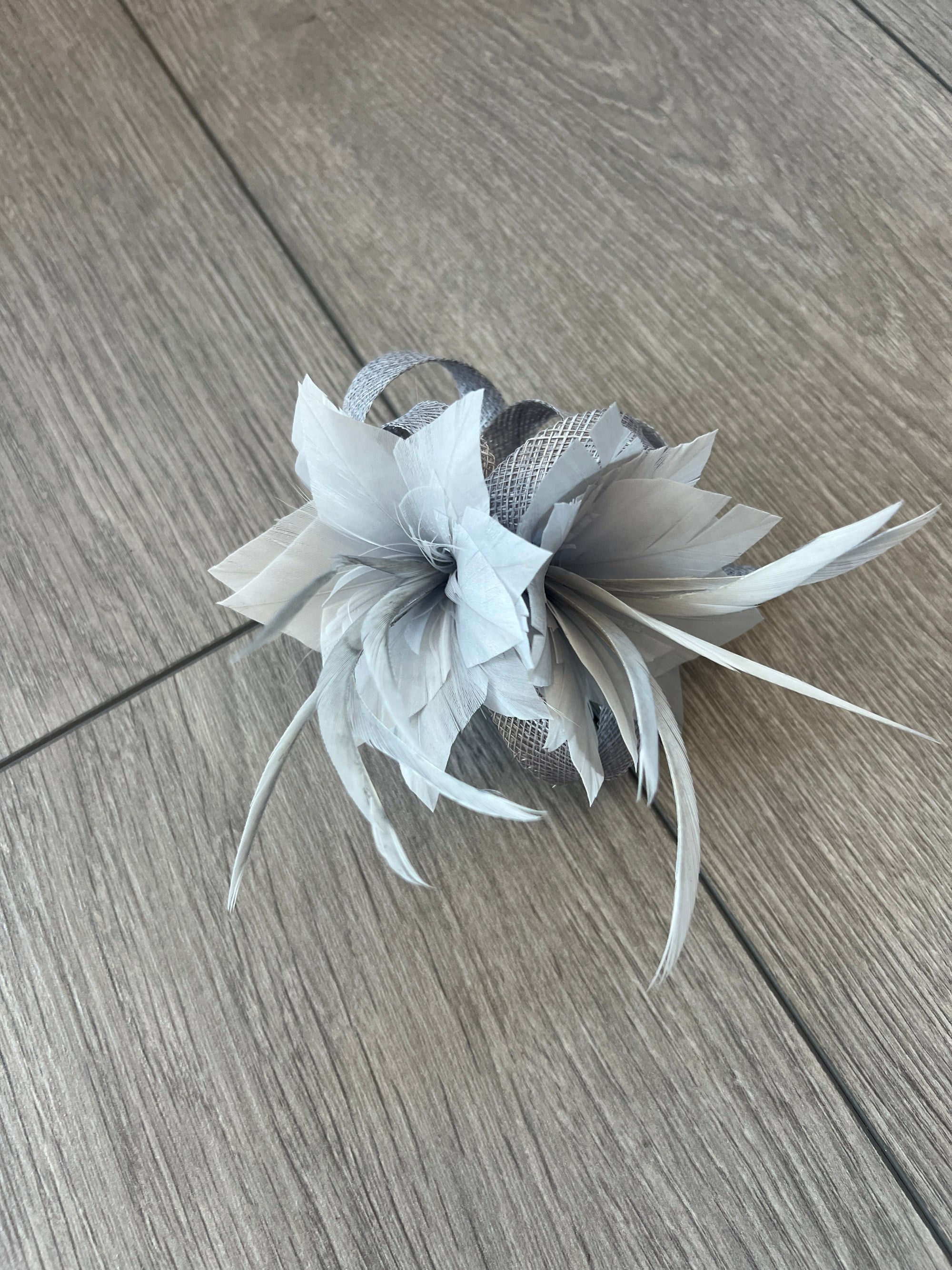 Hair Fascinators for Weddings, Buy Online - Free UK Delivery