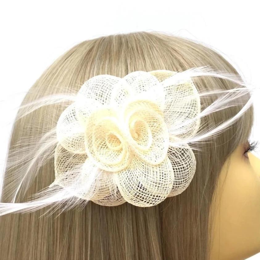 Cream Fascinators - Cream Hair Fascinators & Cream Fascinator Hats